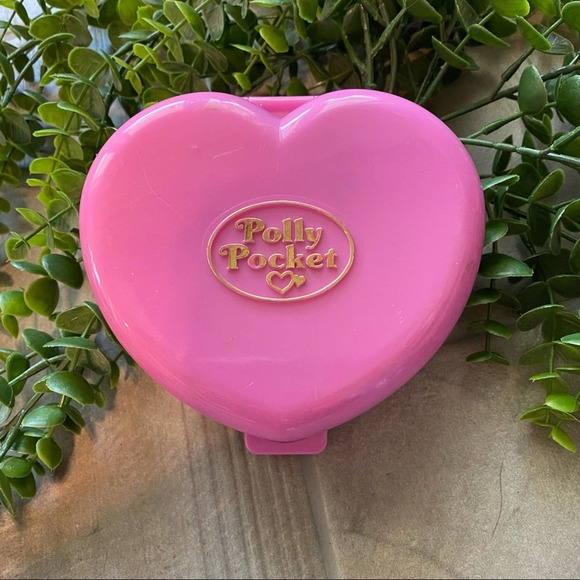 polly pocket | Toys | Vintage Polly Pocket Heart Shaped Castle Compact ...